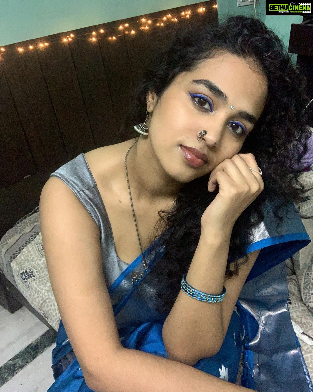Singer Manisha Eerabathini HD Instagram Photos and Wallpapers October ...