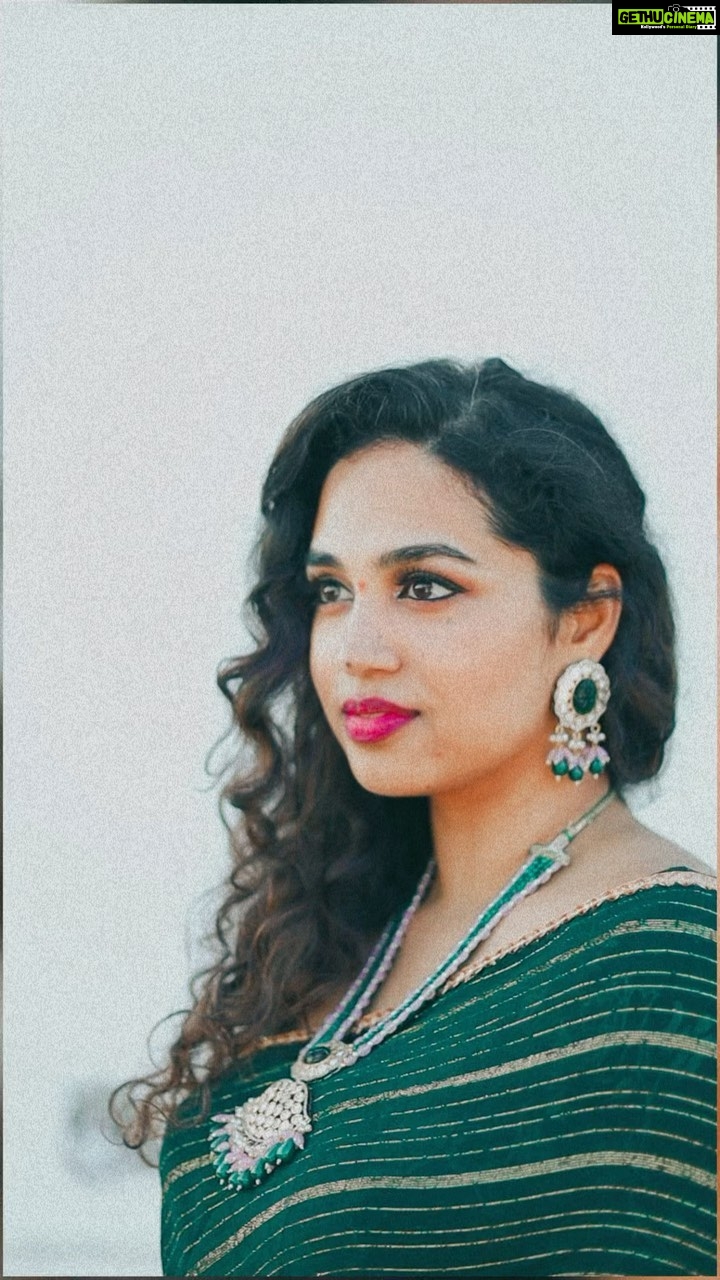 Singer Manisha Eerabathini HD Photos and Wallpapers December 2022 ...