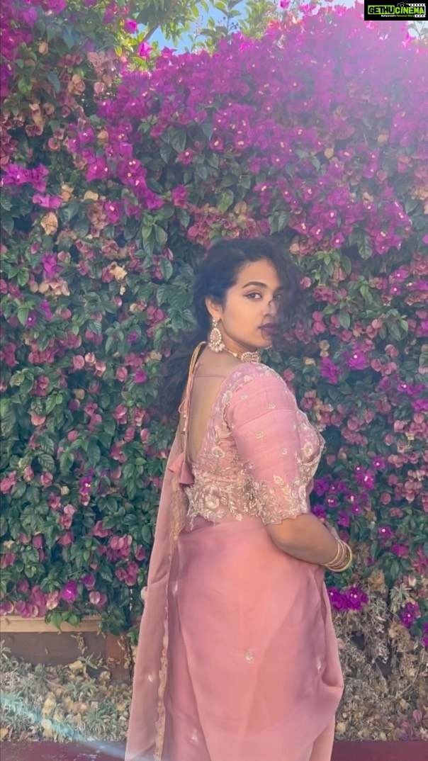 Singer Manisha Eerabathini HD Instagram Photos and Wallpapers August ...