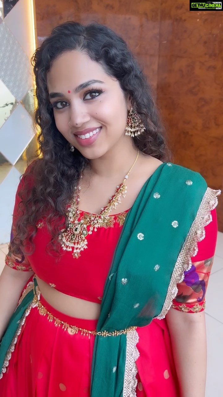 Singer Manisha Eerabathini HD Instagram Photos and Wallpapers December ...