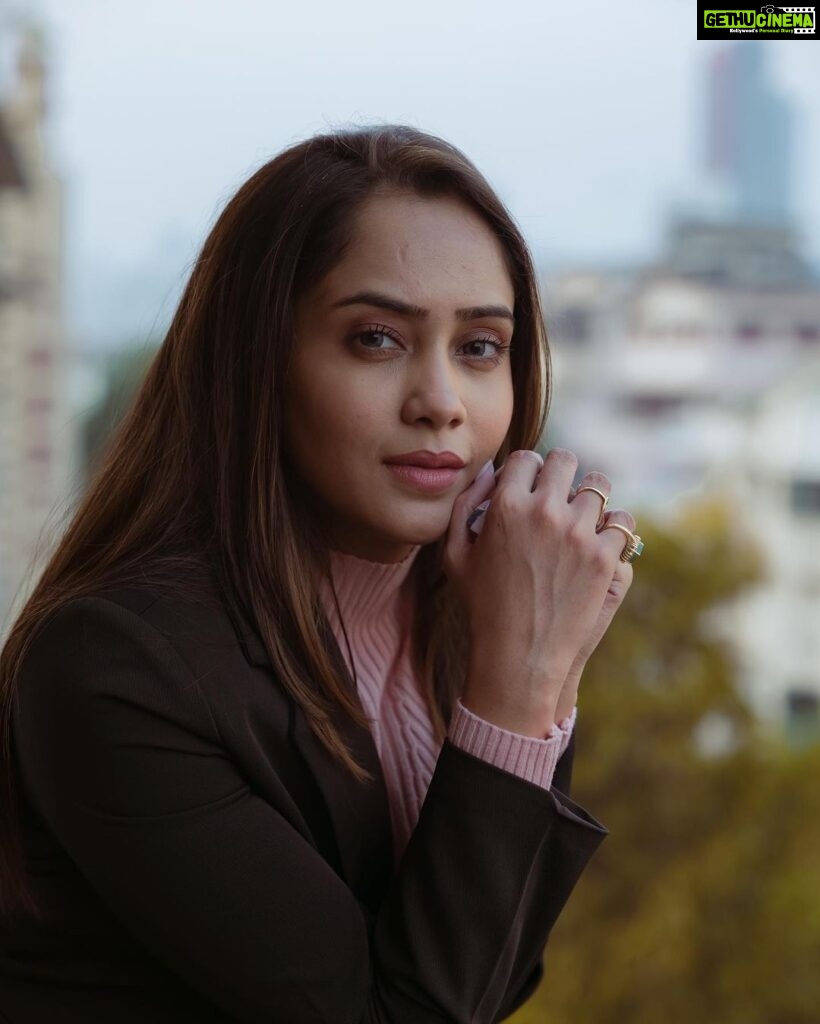 Aasiya Kazi Instagram – Go where you breathe free Shot by:- @jaysingal ...