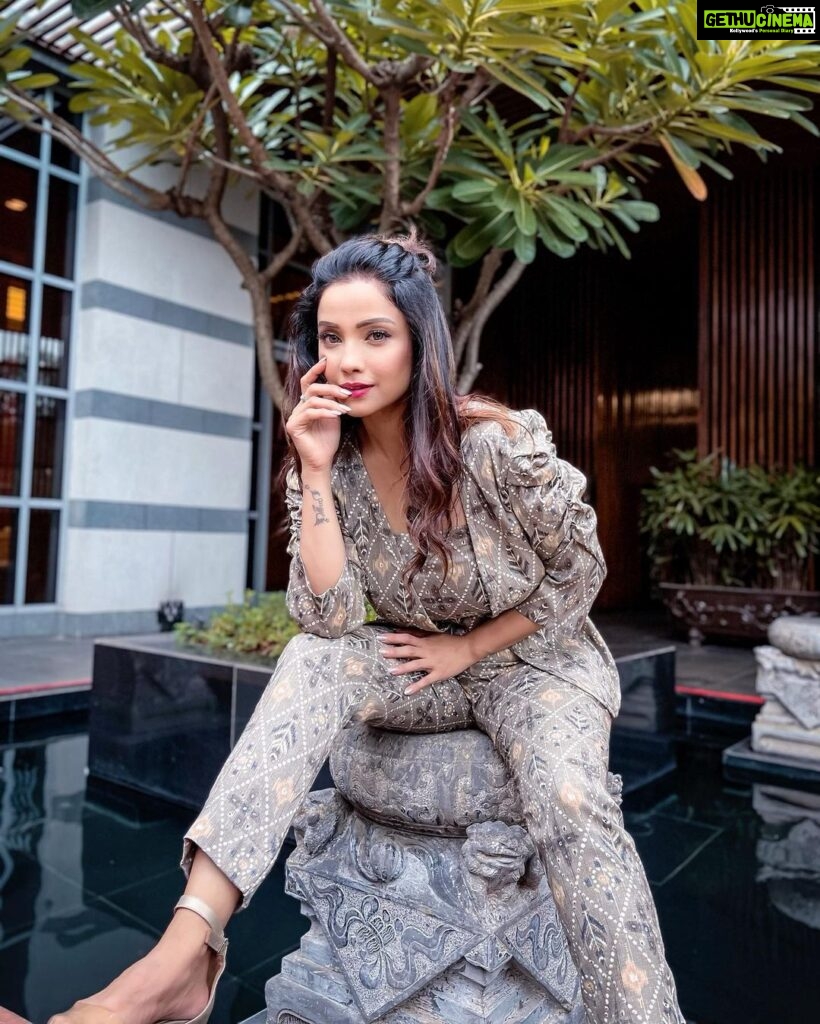 Actress Adaa Khan HD Photos and Wallpapers August 2022 - Gethu Cinema