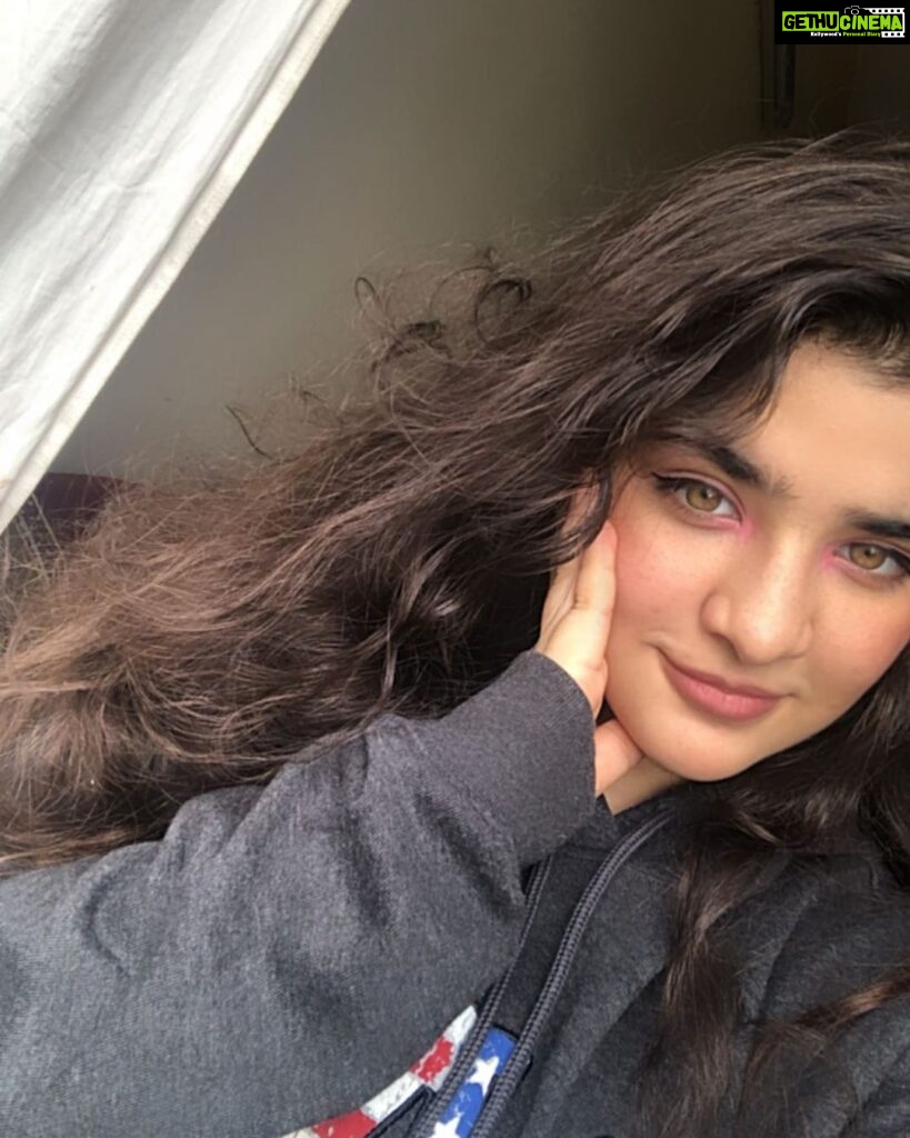 Actress Ananya Agarwal HD Instagram Photos and Wallpapers July 2020 | Gethu Cinema