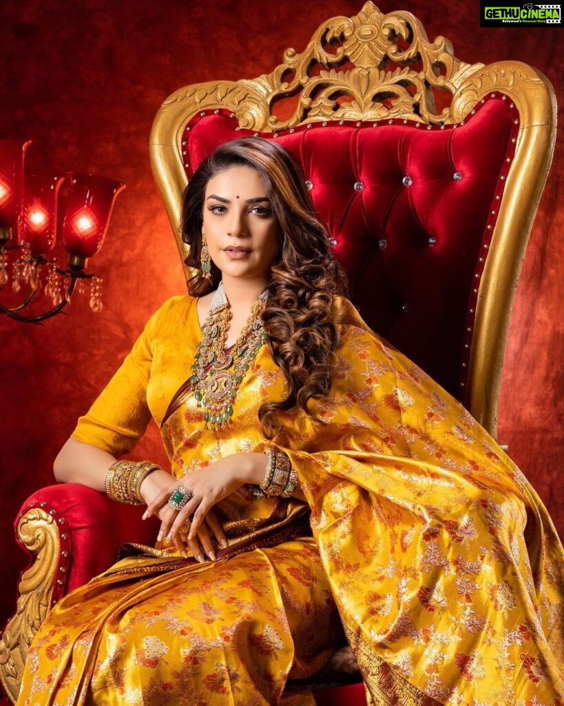 Actress Anjum Fakih HD Photos and Wallpapers September 2022 - Gethu Cinema