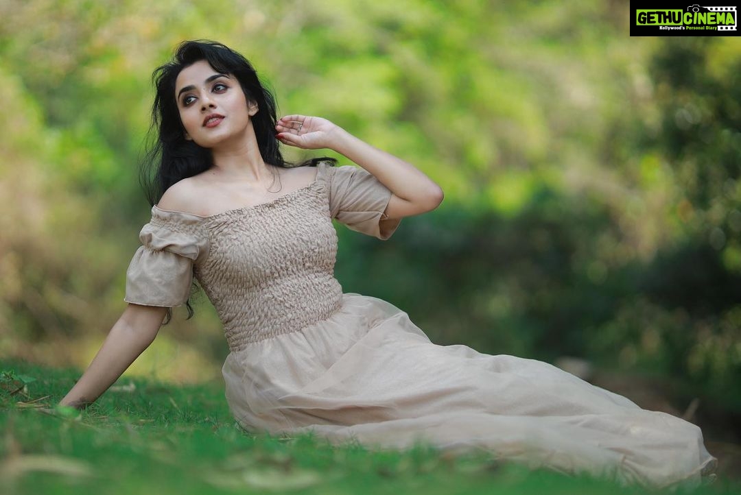Actress Ann Sheetal HD Photos and Wallpapers April 2022 - Gethu Cinema