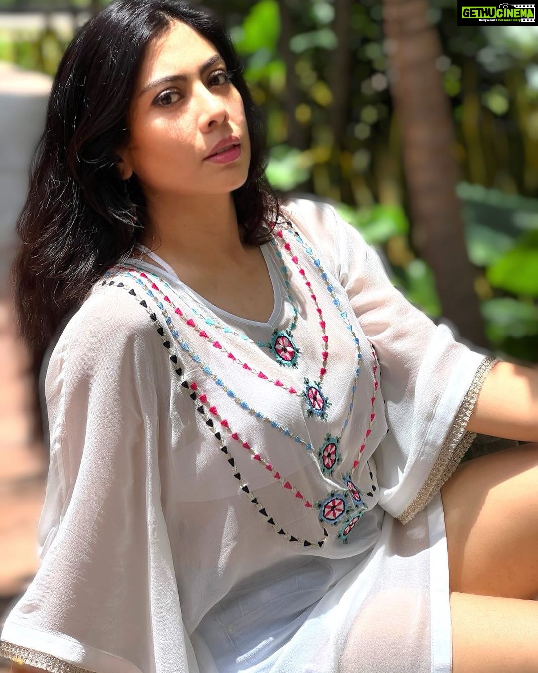 Actress Anurita Jha HD Instagram Photos and Wallpapers September 2022 ...