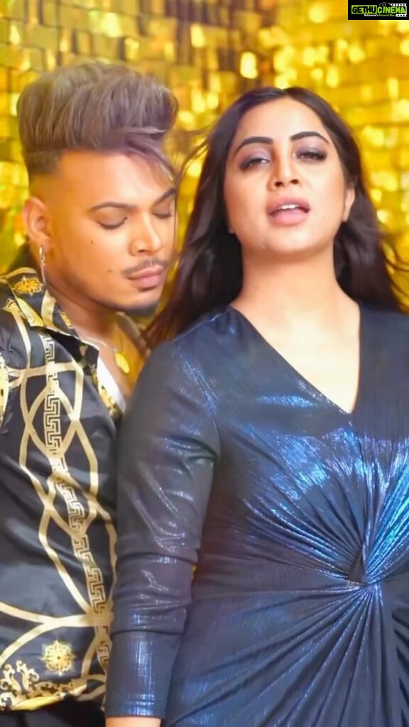 Actress Arshi Khan HD Instagram Photos and Wallpapers October 2022 | Gethu Cinema