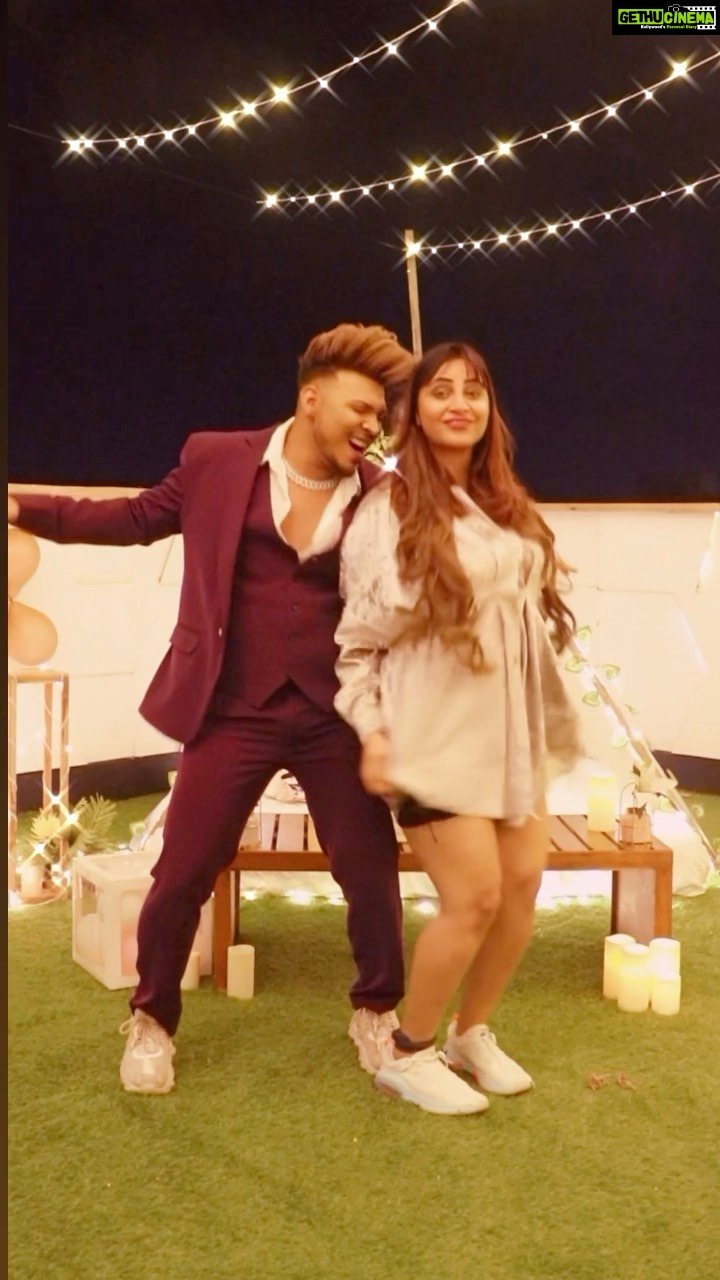 Actress Arshi Khan HD Photos and Wallpapers November 2021 - Gethu Cinema