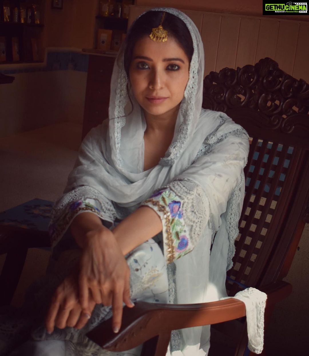 Asha Negi Instagram - Sunday special Riyaz with two of my favourite and ...