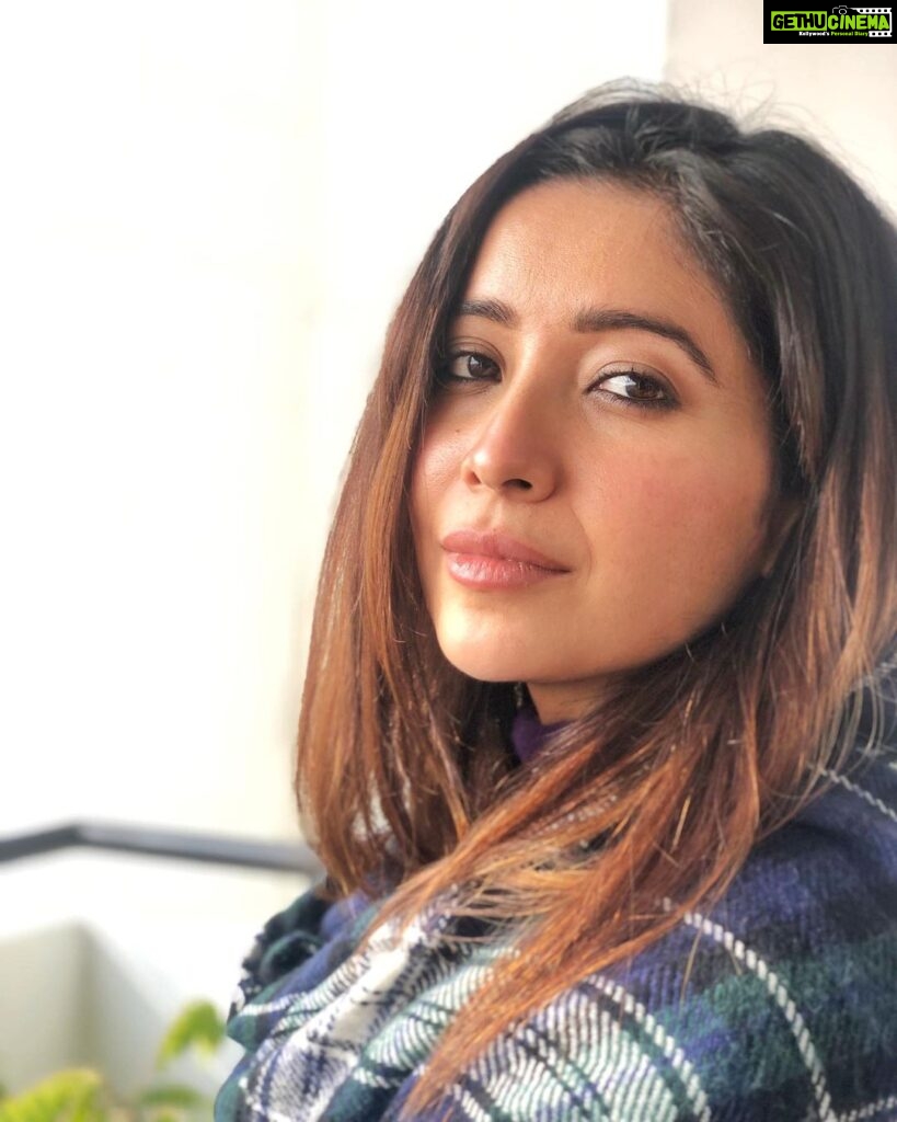 Actress Asha Negi HD Instagram Photos and Wallpapers January 2022 ...