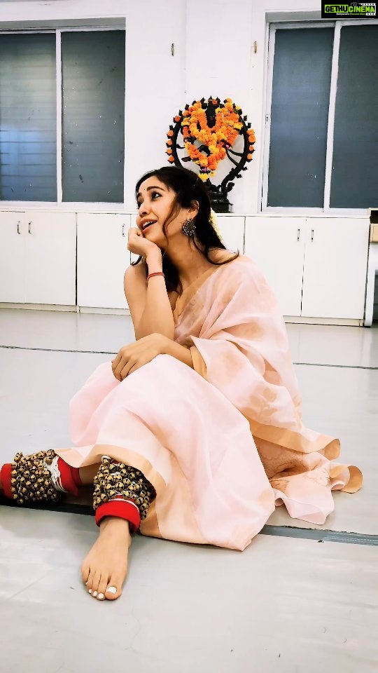 Asha Negi Instagram – Abhinaya is the representational aspect of dance ...