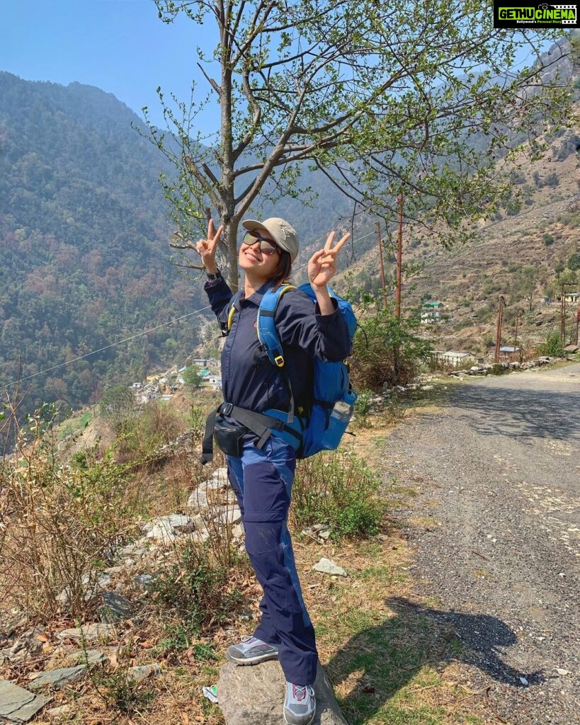 Actress Asha Negi HD Instagram Photos and Wallpapers April 2021 | Gethu ...