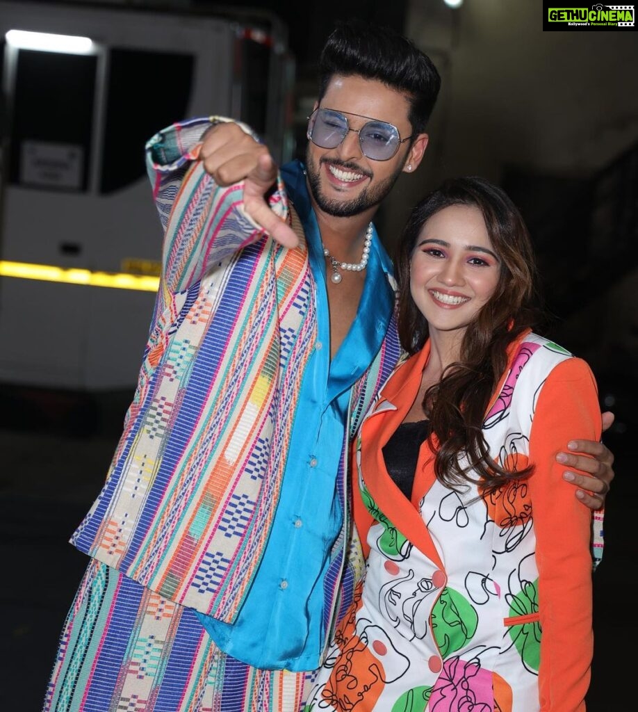 Actress Ashi Singh HD Photos and Wallpapers April 2023 - Gethu Cinema