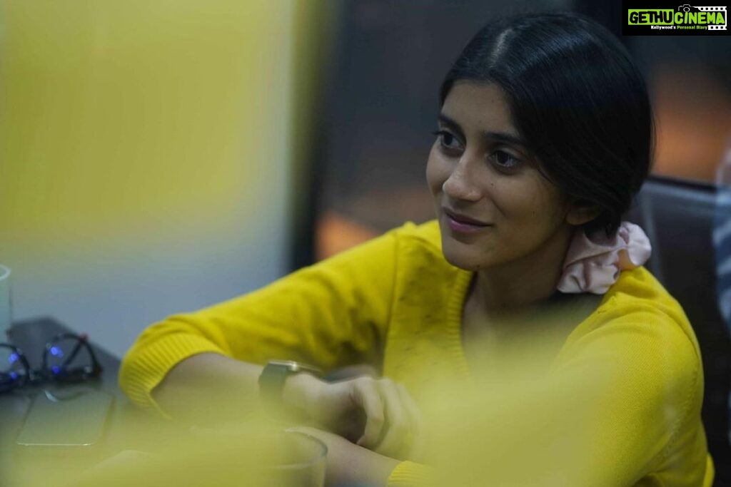 Actress Deeksha Joshi HD Instagram Photos and Wallpapers March 2023 ...