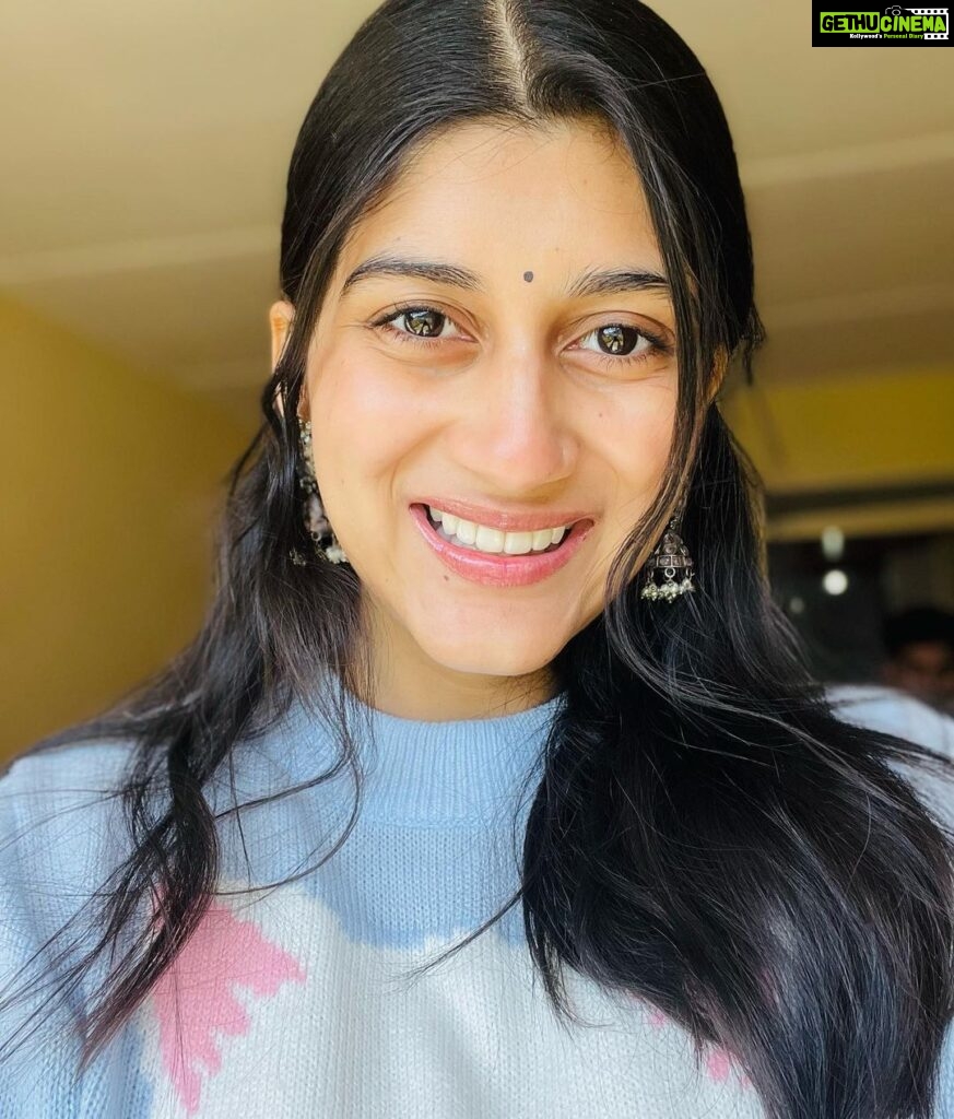 Actress Deeksha Joshi HD Photos and Wallpapers April 2023 - Gethu Cinema