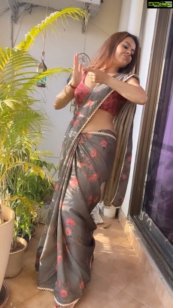 Devoleena Bhattacharjee Instagram - 💕 #moupiya - Gethu Cinema