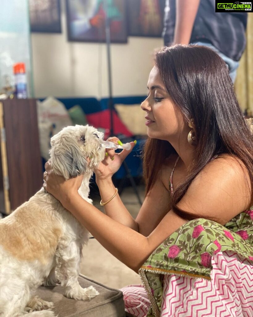 Actress Devoleena Bhattacharjee HD Instagram Photos and Wallpapers ...