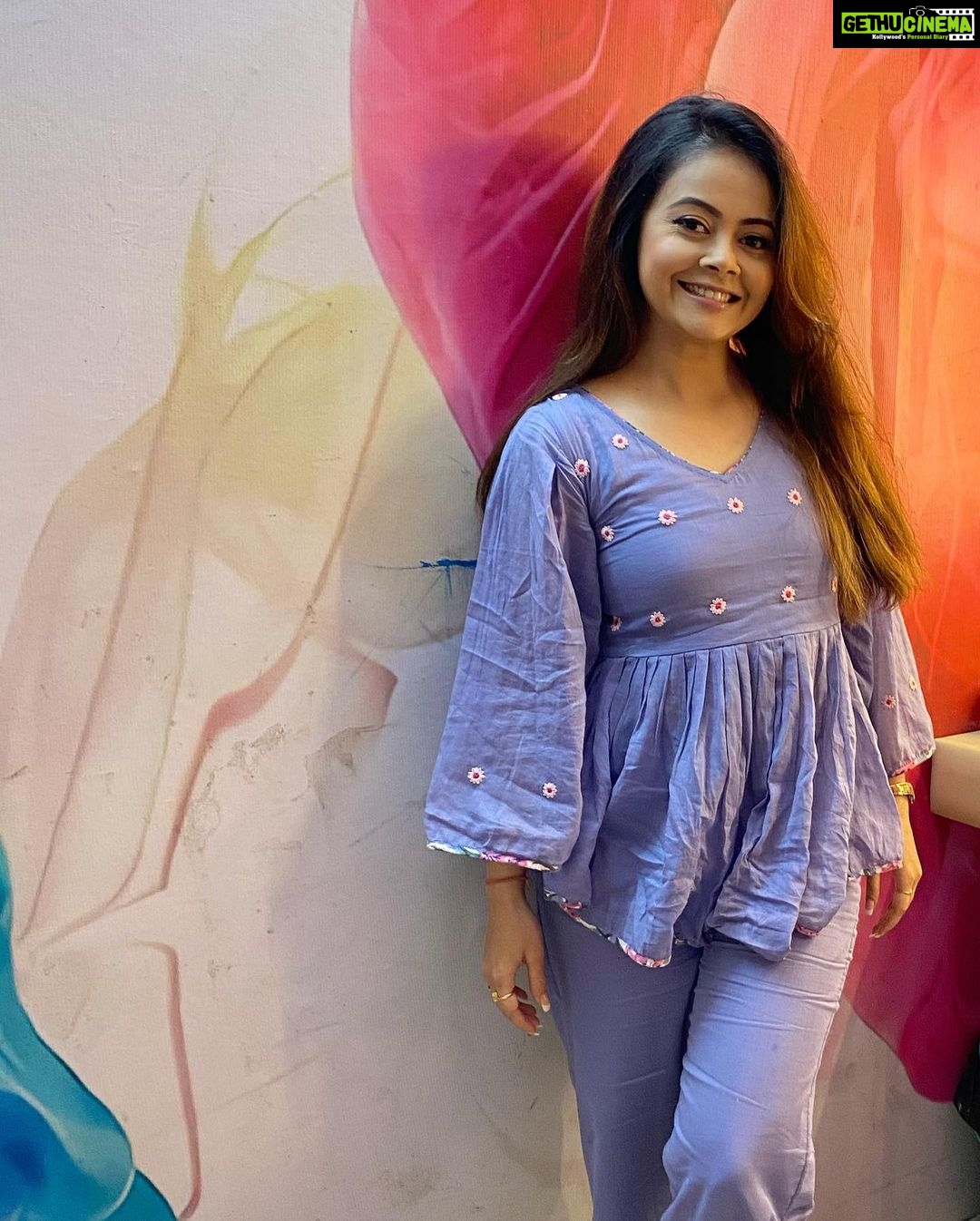 Devoleena Bhattacharjee Instagram – 🌸 | Gethu Cinema