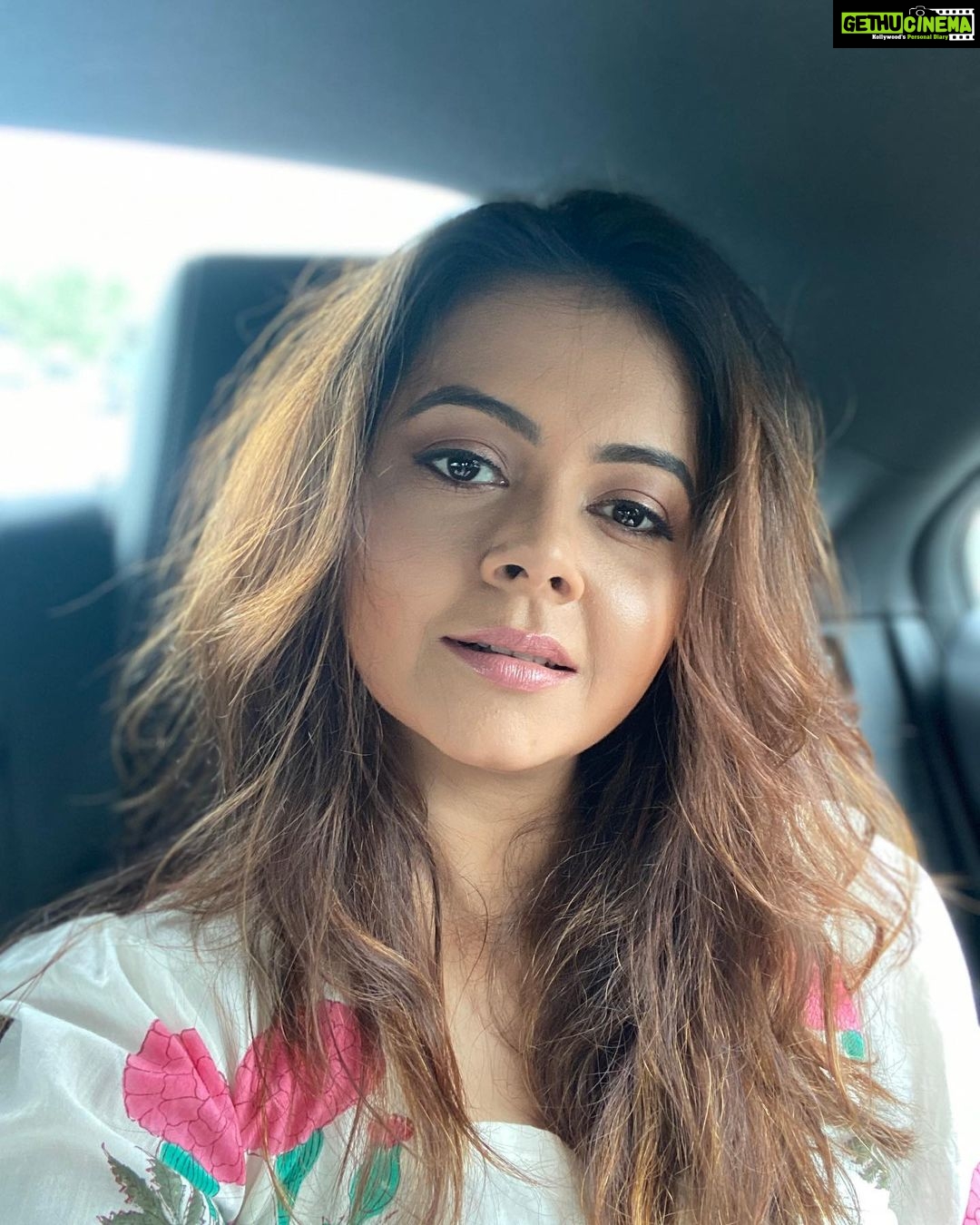 Devoleena Bhattacharjee Instagram – 🌸🐣 | Gethu Cinema