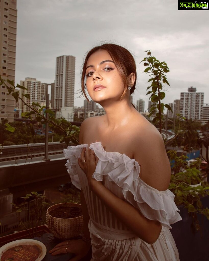 Devoleena Bhattacharjee Instagram – ️😘 | Gethu Cinema