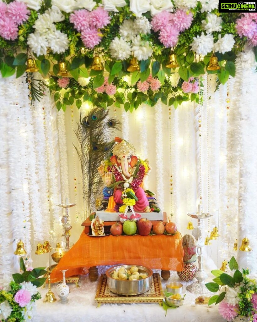 Actress Disha Parmar HD Photos and Wallpapers September 2022 - Gethu Cinema