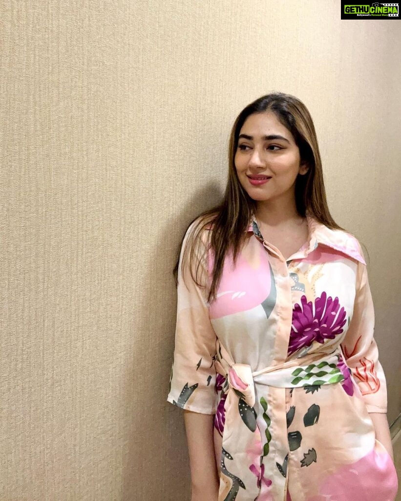 Disha Parmar Instagram – 🏻 🏻 . . @styling.your.soul X @athenalifestyle ...