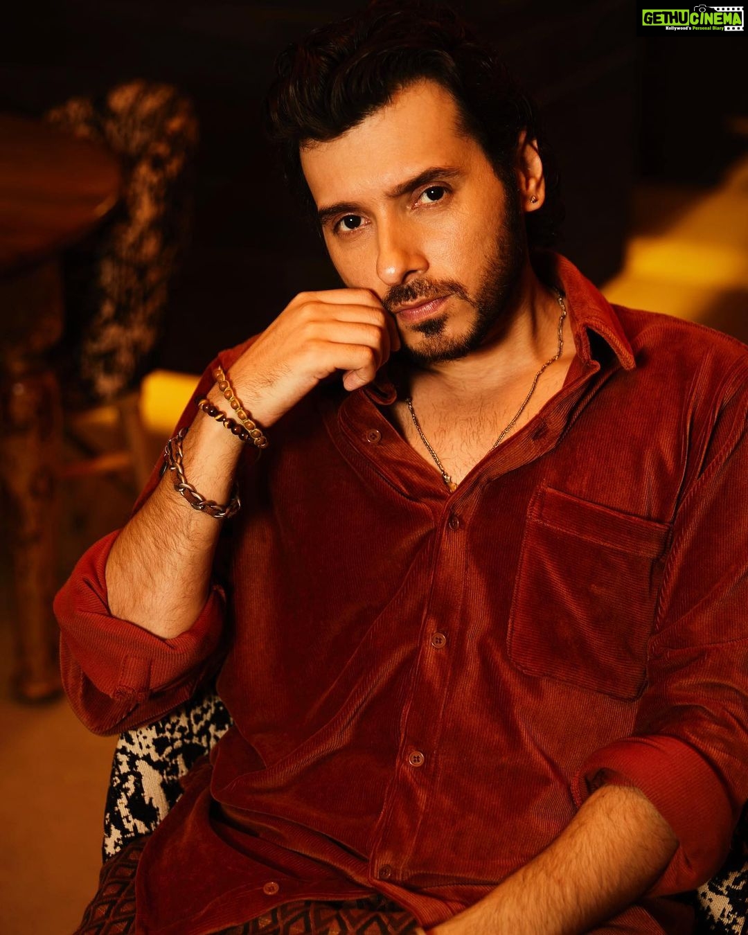 Divyenndu Instagram – Presenting our New Collection ‘Dark Desires’ Vol ...