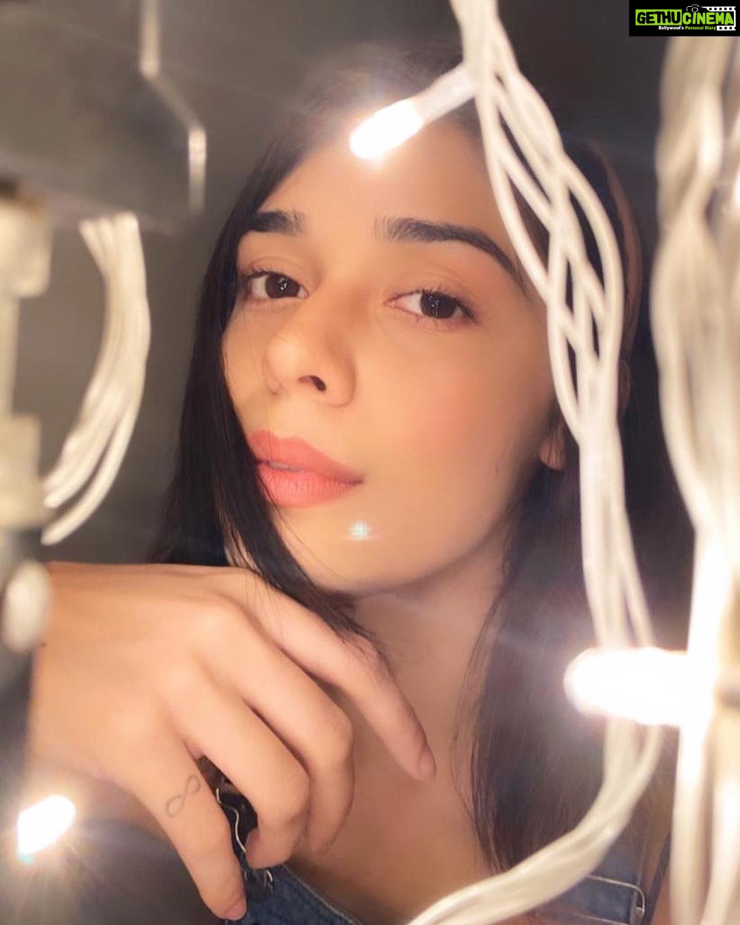 Eisha Singh Instagram – Even in darkness even the tiniest of lights ...