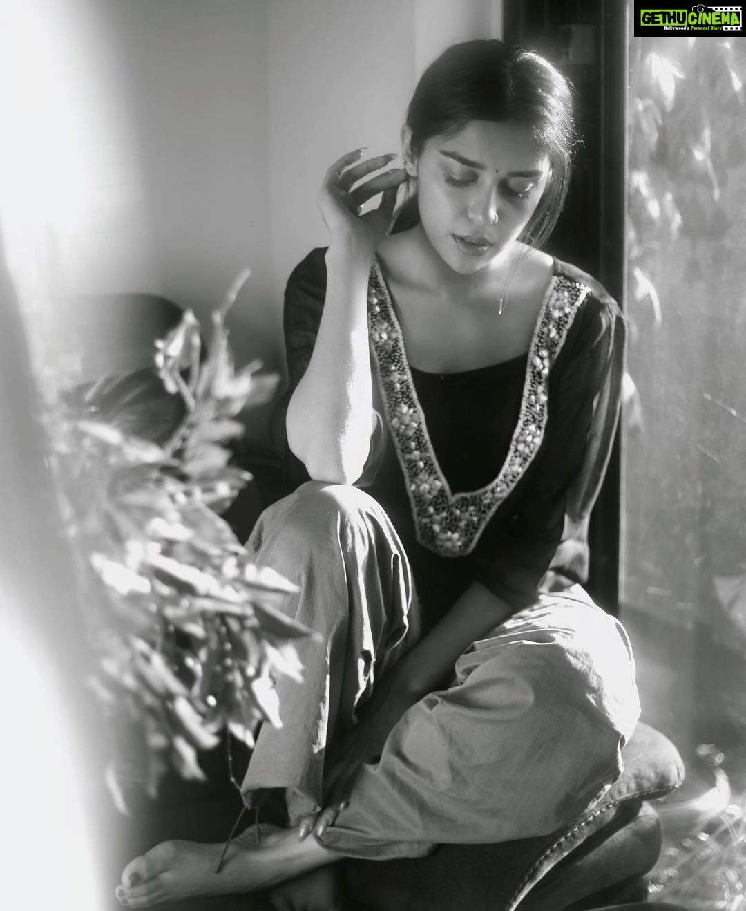 Eisha Singh Instagram – So, if you are too tired to speak, sit next to ...