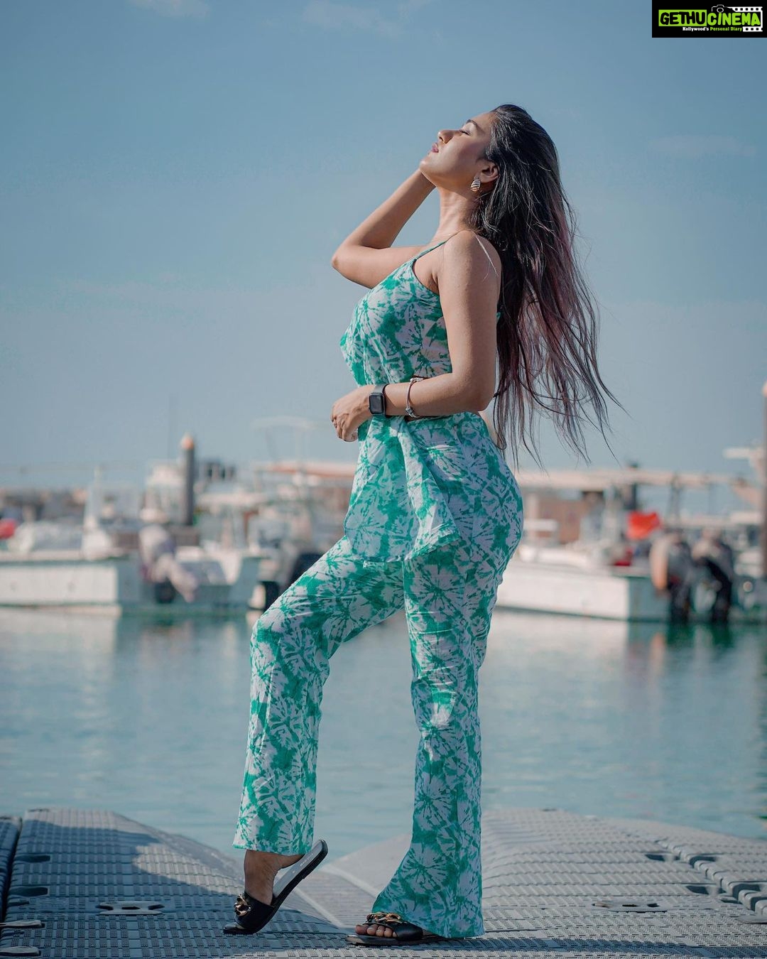 Actress Garima Chaurasia HD Instagram Photos and Wallpapers March 2023 ...