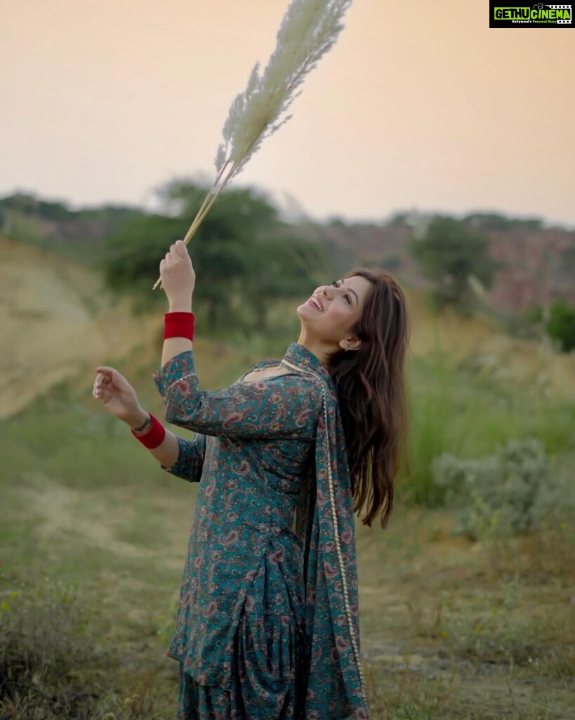 Actress Geet Gambhir HD Instagram Photos and Wallpapers November 2022 ...