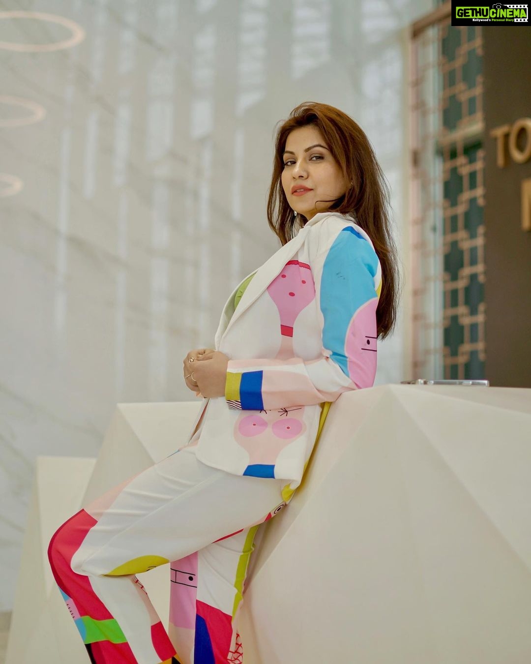 Actress Geet Gambhir HD Instagram Photos and Wallpapers November 2022 ...