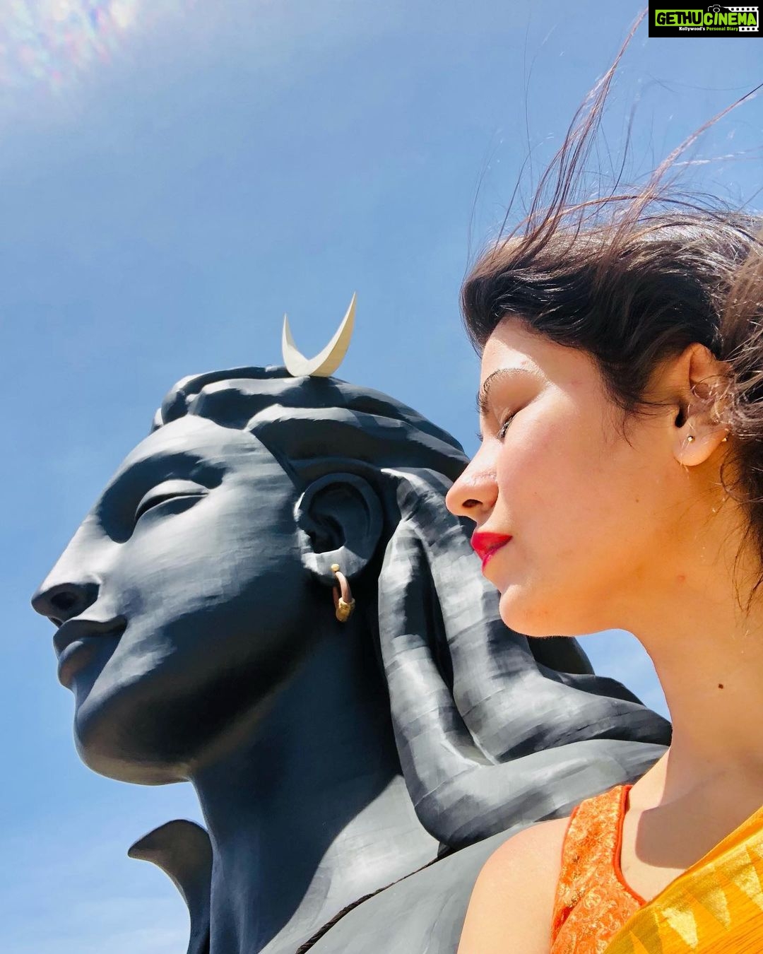 Geet Gambhir Instagram – My Gratitude towards Adiyogi for blessing us ...