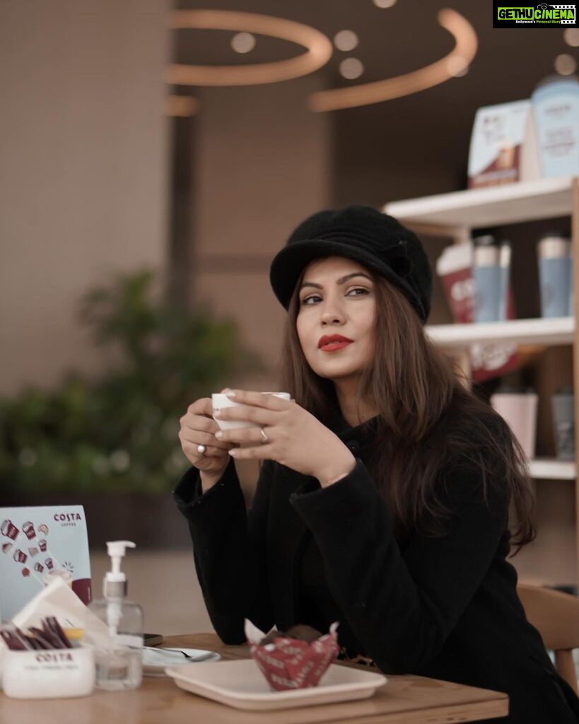 Actress Geet Gambhir HD Photos and Wallpapers February 2023 | Gethu Cinema