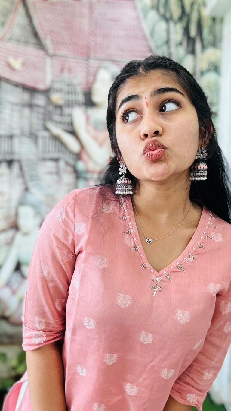 Actress Hasini Anvi HD Photos and Wallpapers April 2023 - Gethu Cinema