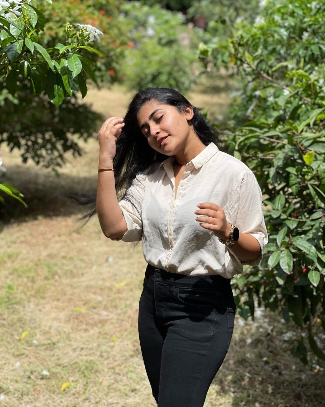 Actress Hasini Anvi HD Photos and Wallpapers September 2022 | Gethu Cinema