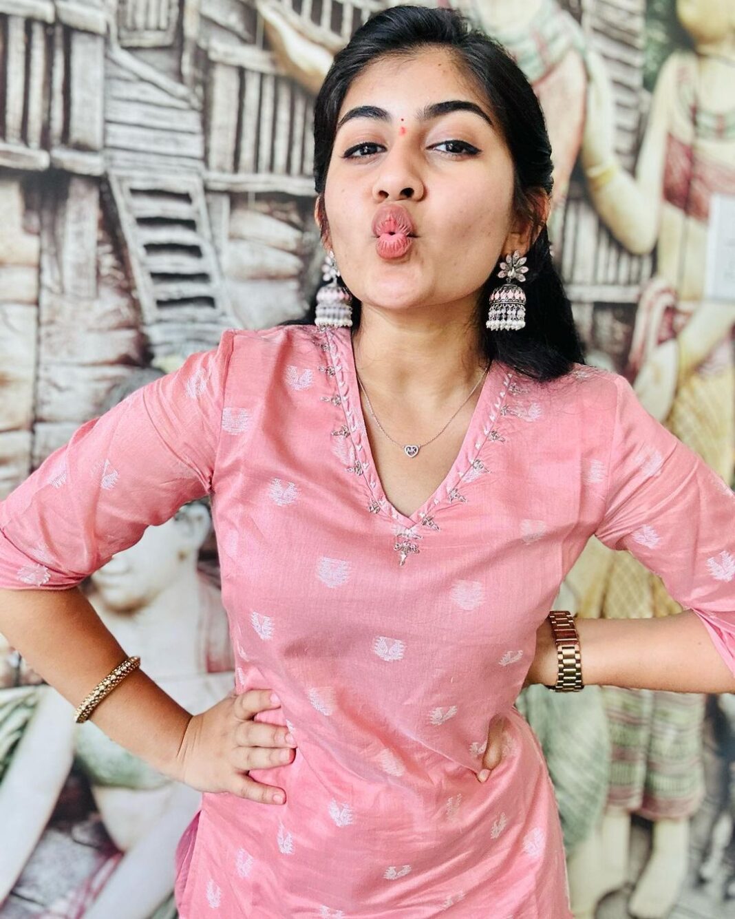 Actress Hasini Anvi HD Photos and Wallpapers April 2023 - Gethu Cinema