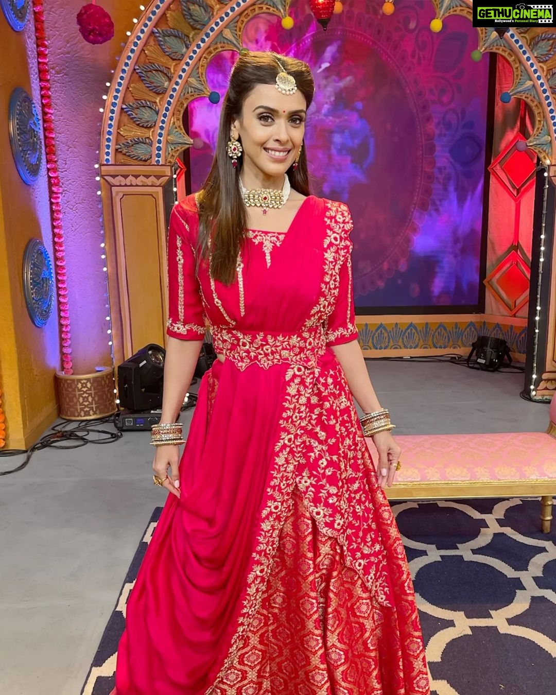 Actress Hrishitaa Bhatt HD Photos and Wallpapers October 2022 | Gethu ...