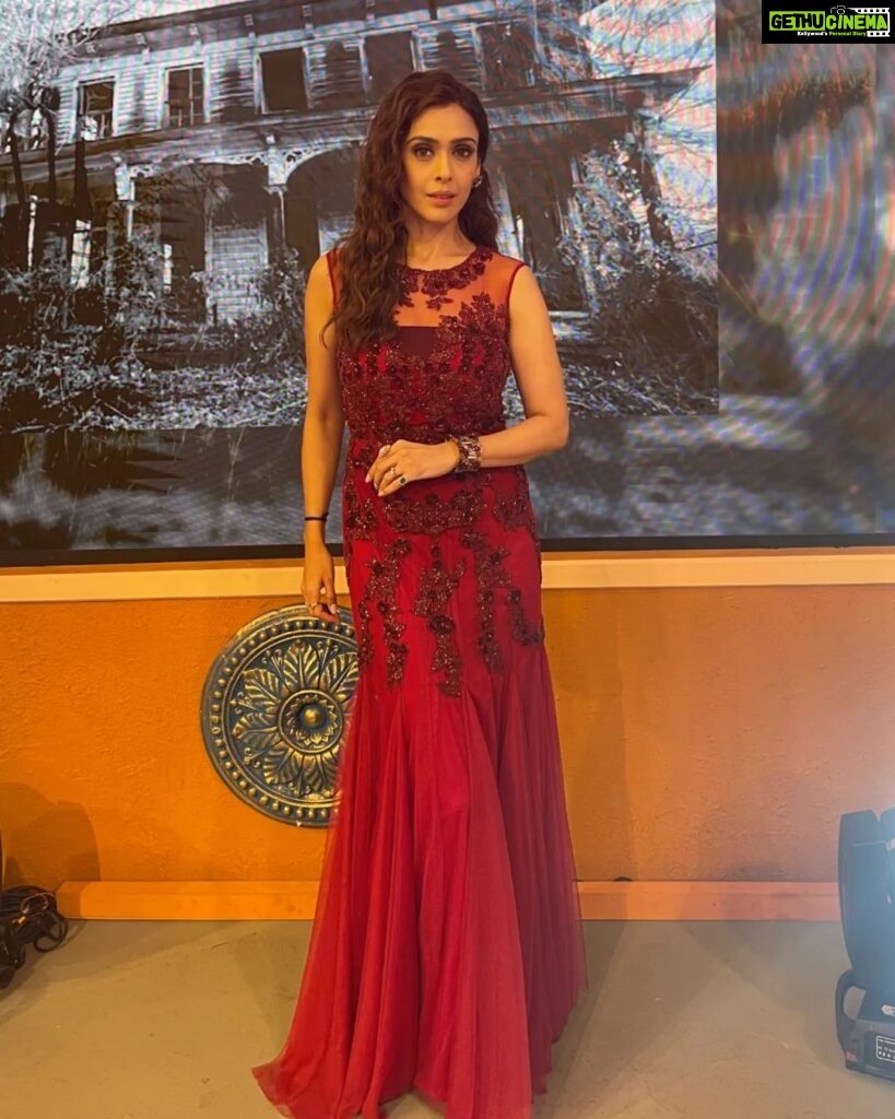 Actress Hrishitaa Bhatt HD Photos and Wallpapers March 2023 - Gethu Cinema