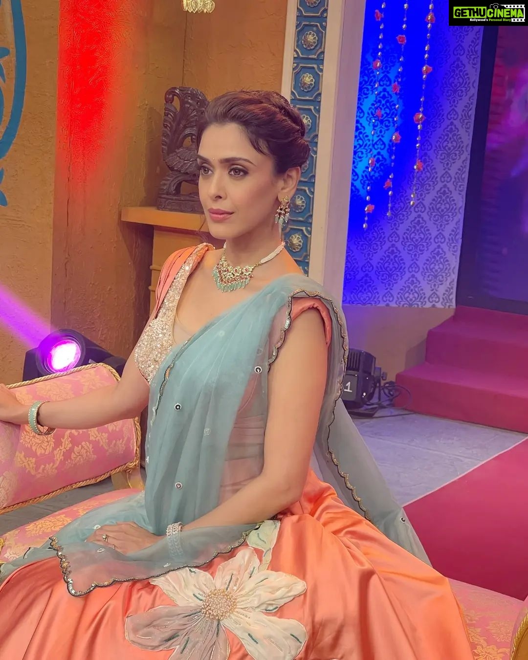 Actress Hrishitaa Bhatt HD Instagram Photos and Wallpapers January 2023 ...