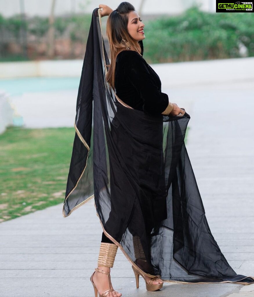 Actress Inaya Sultana HD Instagram Photos and Wallpapers May 2023 ...