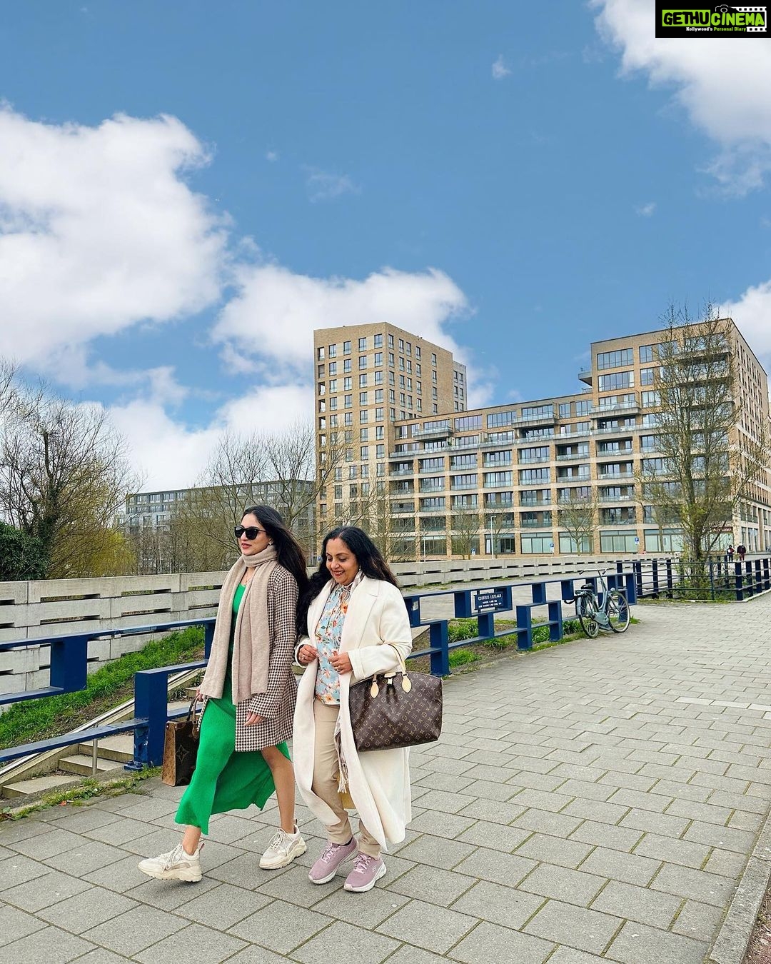 Ishaani Krishna Instagram - Don’t let anyone tell you you’re incapable ...