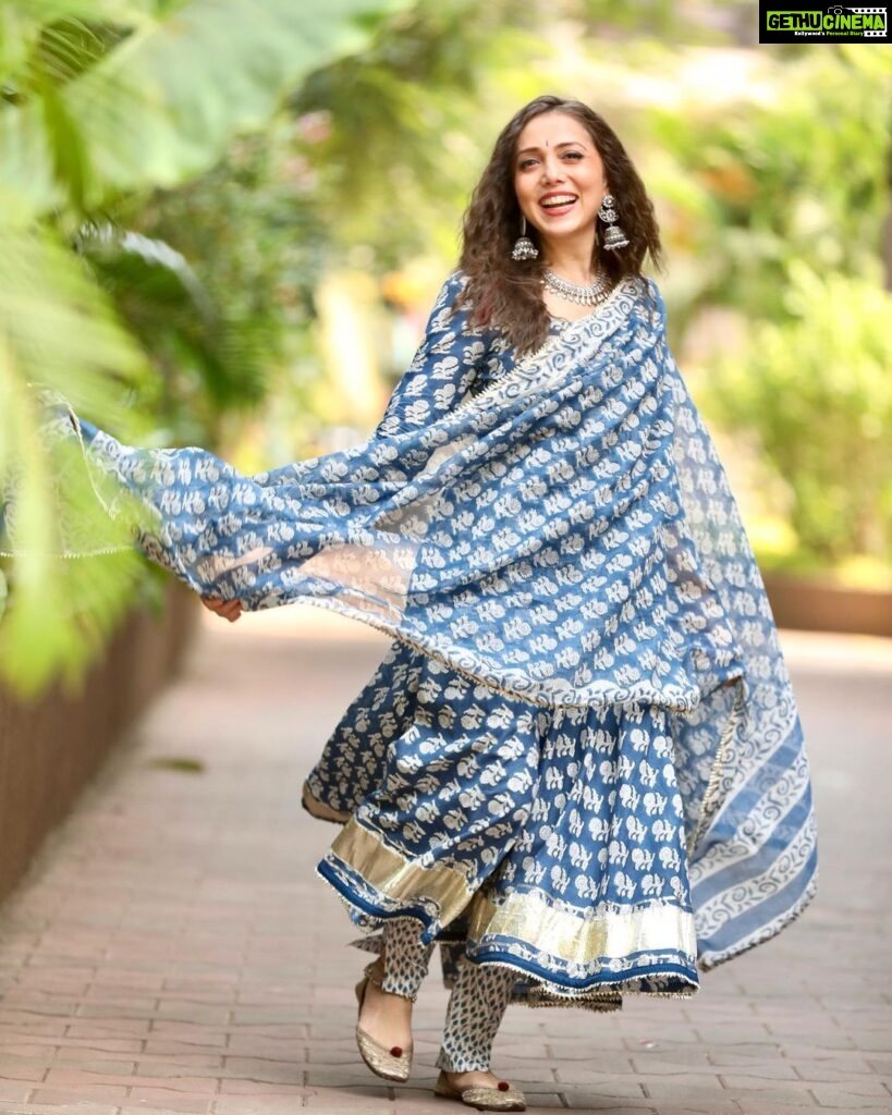 Singer Jankee Parekh HD Instagram Photos and Wallpapers November 2021 ...