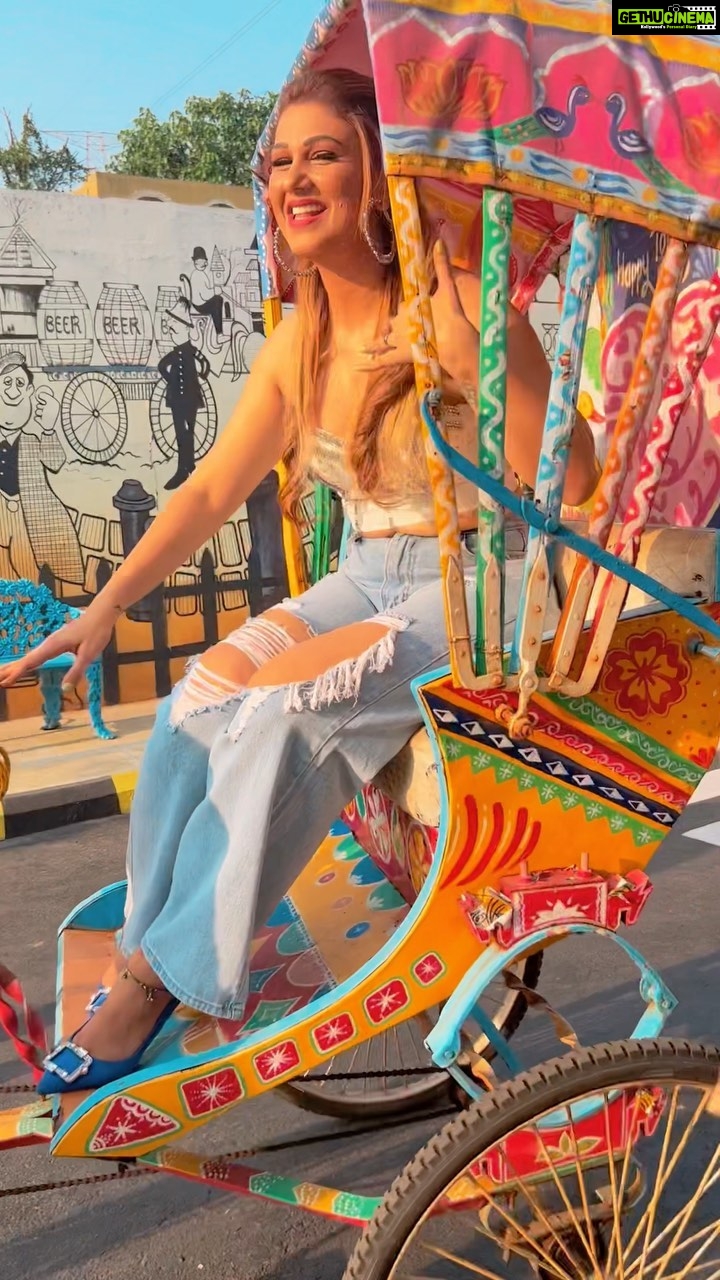 Singer Jasleen Matharu HD Photos and Wallpapers December 2022 - Gethu ...