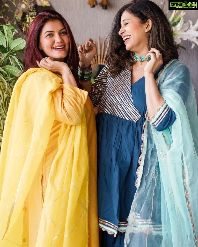 Actress Kishwer Merchant HD Instagram Photos and Wallpapers May 2022 ...