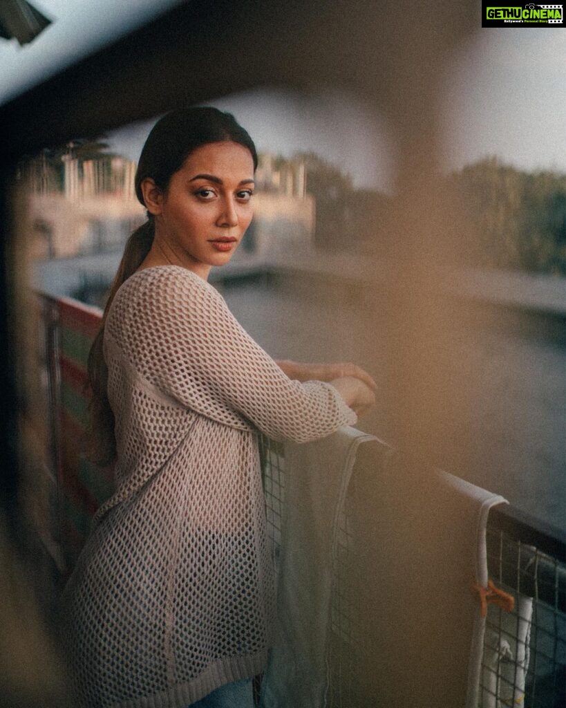 Actress Madhurima Roy HD Instagram Photos and Wallpapers January 2023 | Gethu Cinema