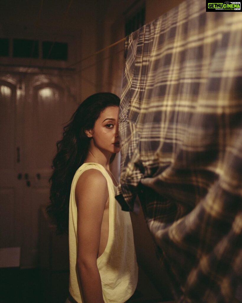 Actress Madhurima Roy HD Instagram Photos and Wallpapers December 2022 ...