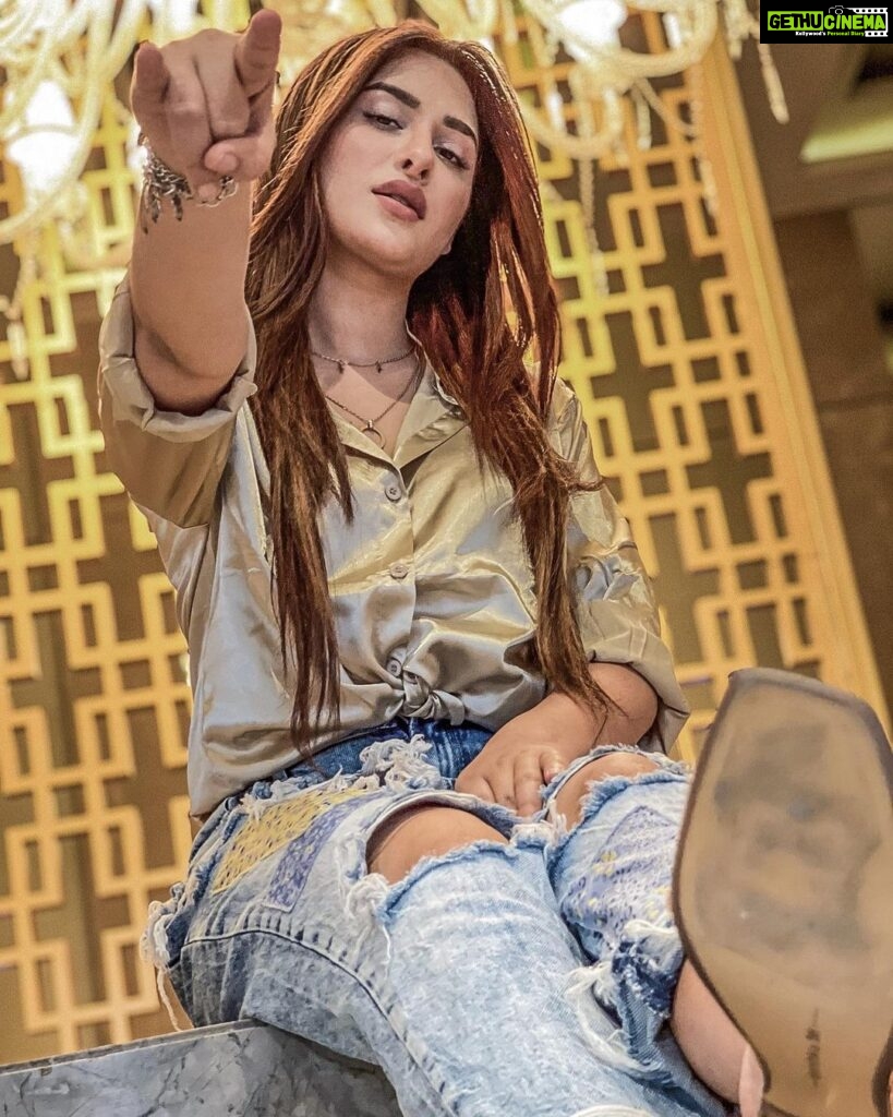 Actress Mahira Sharma HD Instagram Photos and Wallpapers May 2021 ...