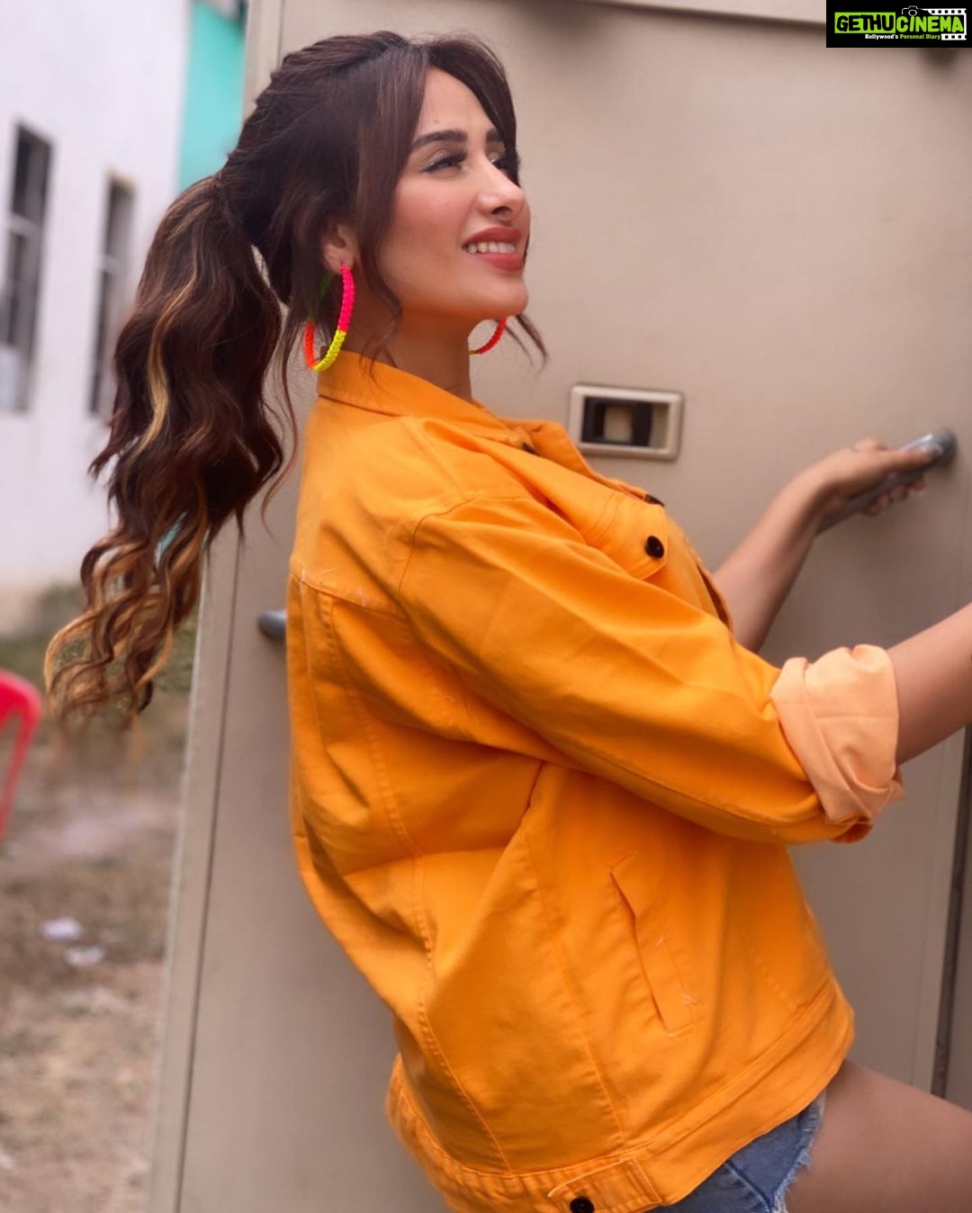 Mahira Sharma Instagram – 🤪 | Gethu Cinema