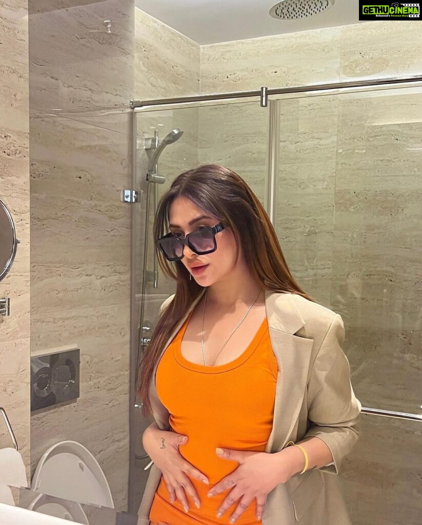 Actress Mahira Sharma HD Photos and Wallpapers March 2023 - Gethu Cinema